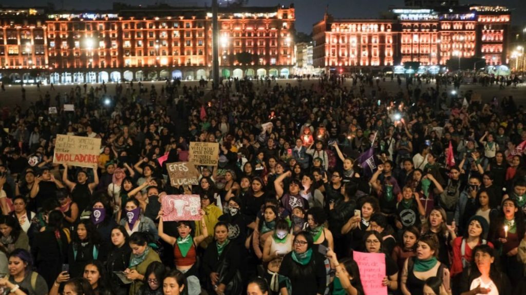 Foto Marcha Feminista Hoy Cdmx 25 Noviembre Lesionados